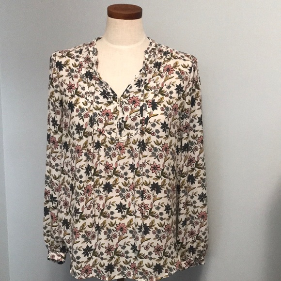 LOFT | Tops | Loft Long Sleeve Floral Blouse | Poshmark